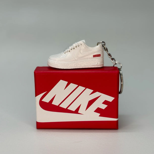 Single Sneaker Keychain - AJ1 Mocha High With Box – HypeKicks